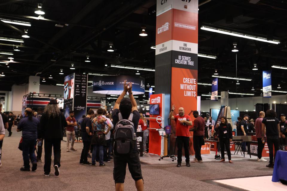 NS22_05_002907_9385_0.JPG | NAMM.org