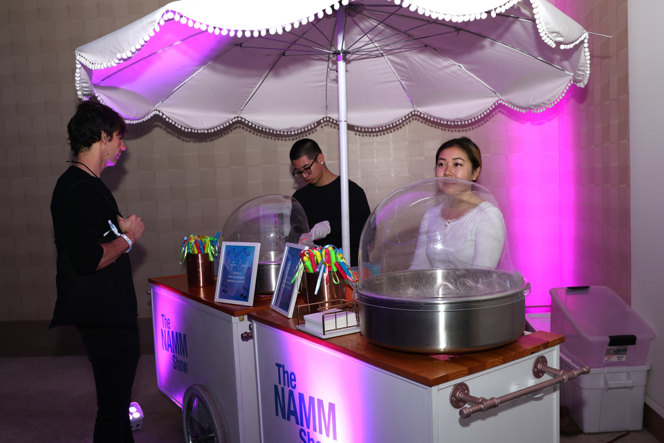 ns24_26_203815_4062.jpg | NAMM.org