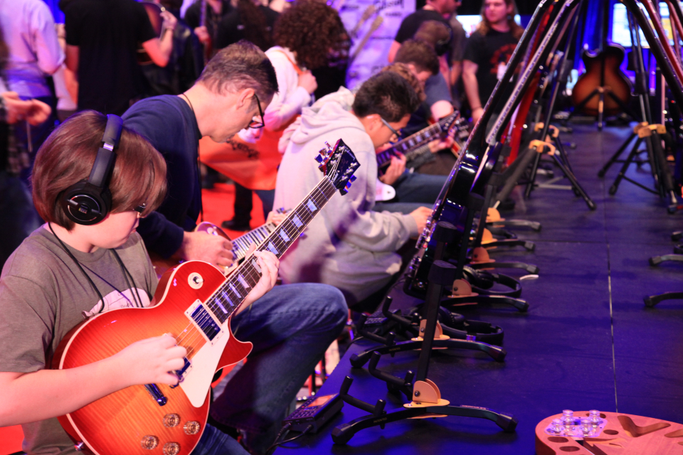 NS16_24_152350_2573.JPG | NAMM.org