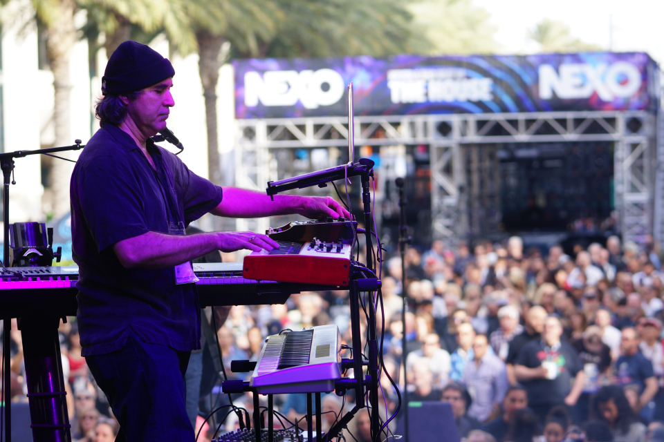 NS19_26_142017_0211.JPG | NAMM.org