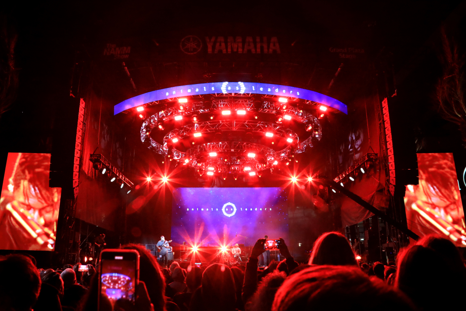 NS20_16_182352_3873.JPG | NAMM.org