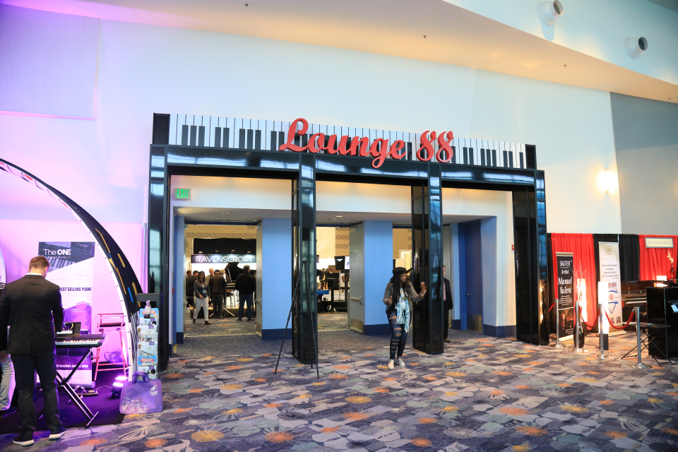 NS17_20_105524_6811.JPG | NAMM.org