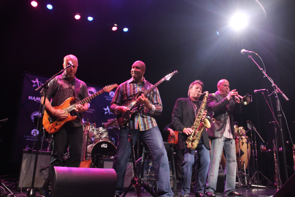 DNC_Bernie_Williams_and_his_All-Star_Band_ARTSjam.JPG | NAMM.org