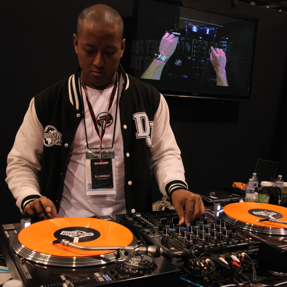 IMG_1933.JPG | NAMM.org