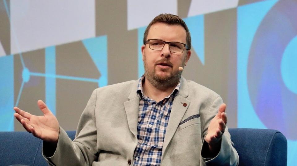 Retail Innovators – Mark Hebert, Cosmo Music, With Chris Bates ...